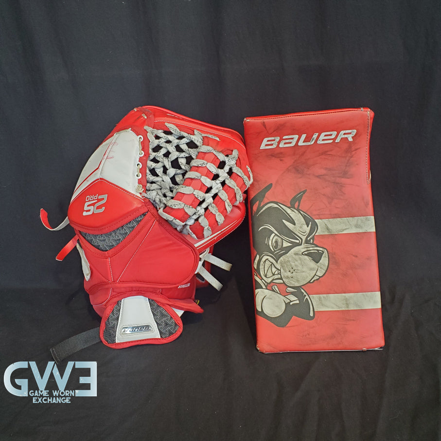 Jake Oettinger Game Worn Used Goalie Pads & Glove Set 2018-19 Boston U ...