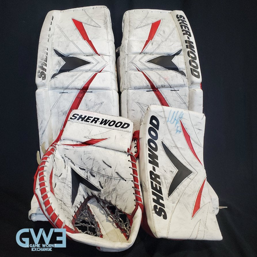 Martin Brodeur Game Worn Used Goalie Pads 2010-11 New Jersey Devils MB ...